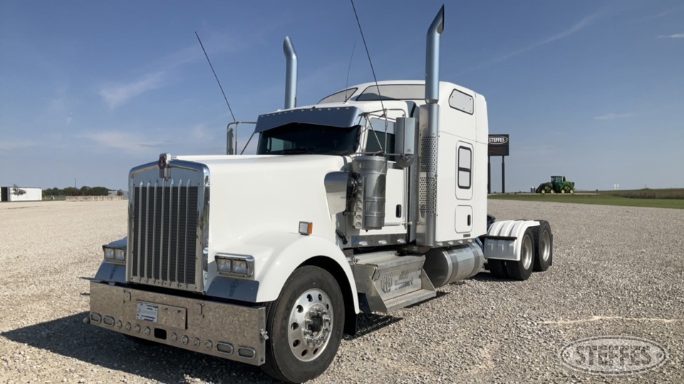 Steffes Truck & Transportation Auction - Steffes Group, Inc.